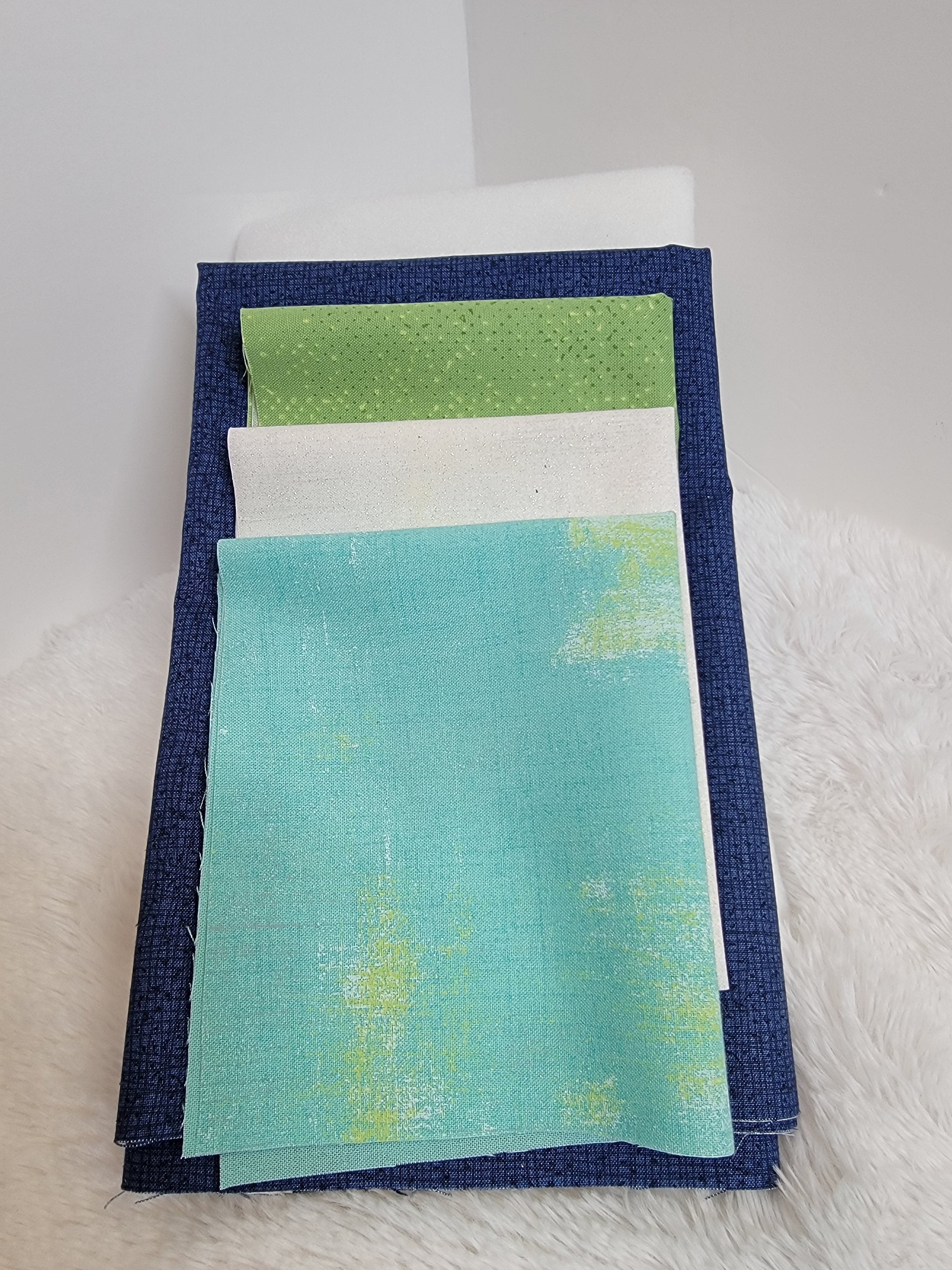 FABRIC KIT for Janine Babich Peace on Earth Table Top Display – A1 ...